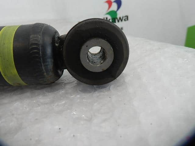 [Used]Rear Right Shock Absorber TOYOTA Corolla Axio 2015 DBA-NRE161 ...