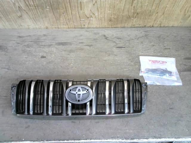 [Used]Radiator Grille TOYOTA Landcruiser prado 2009 CBA-TRJ150W ...