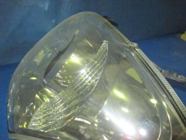 [Used]Left Headlight TOYOTA Corolla Runx 2005 DBA-NZE121 - BE FORWARD ...