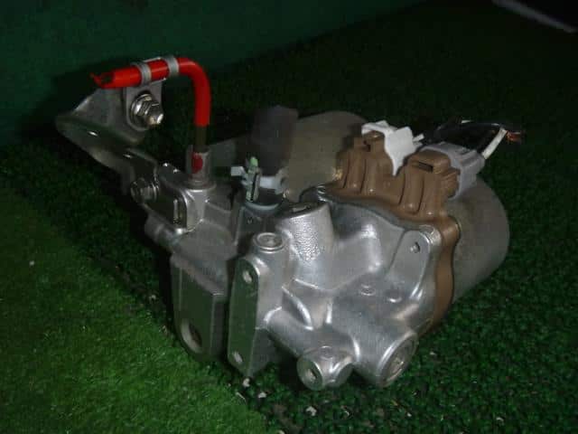 [Used]Brake Master Cylinder TOYOTA Aqua 2013 DAA-NHP10 4707052020 - BE ...