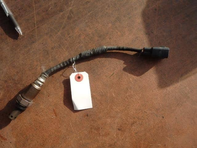 [Used]O2 Sensor TOYOTA Vitz 2006 DBA-SCP90 8946552250 - BE FORWARD Auto ...