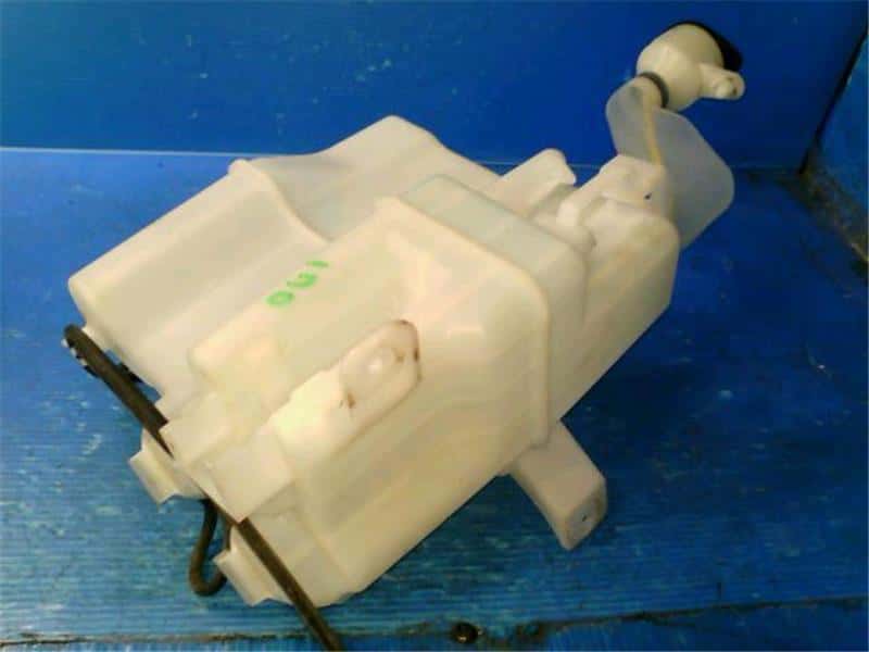 [Used]Windshield Washer Reservoir Tank TOYOTA Prius 2009 DAA-ZVW30 ...