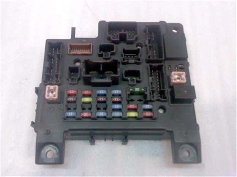 [Used]Fuse Box MITSUBISHI Delica D5 2008 DBA-CV5W 8637C098 - BE FORWARD ...