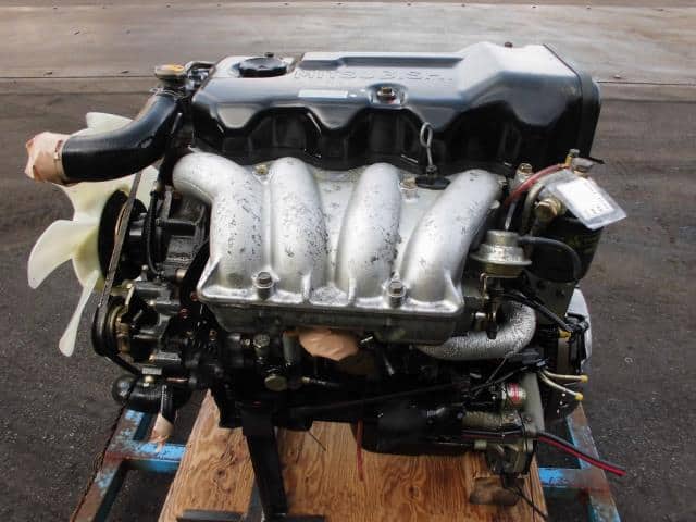 [Used]4D33 Engine Mitsubishi Fuso 1995 KC-FE507B - BE FORWARD Auto Parts