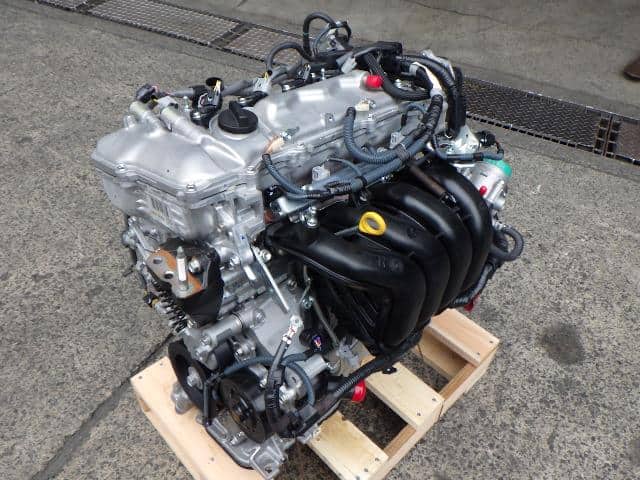 [Used]2ZR-FAE Engine TOYOTA Premio 2017 DBA-ZRT260 1900037622 - BE ...