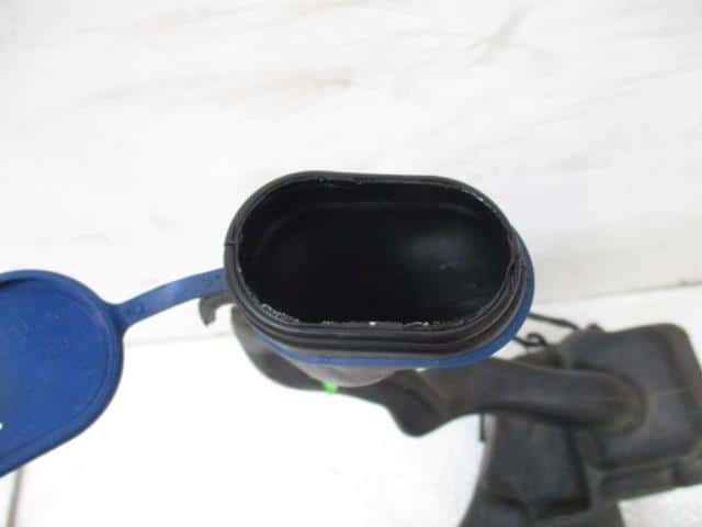 [Used]Windshield Washer Tank MERCEDES-BENZ Benz a class 2014 DBA-176042 ...