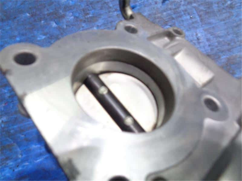 [Used]Throttle Body TOYOTA Corolla Fielder 2013 DBA-NZE164G 2203021030 ...