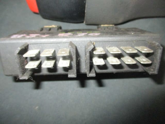 [Used] BMW E30 light control unit 1375909 parts collecting Tail Lamp ...