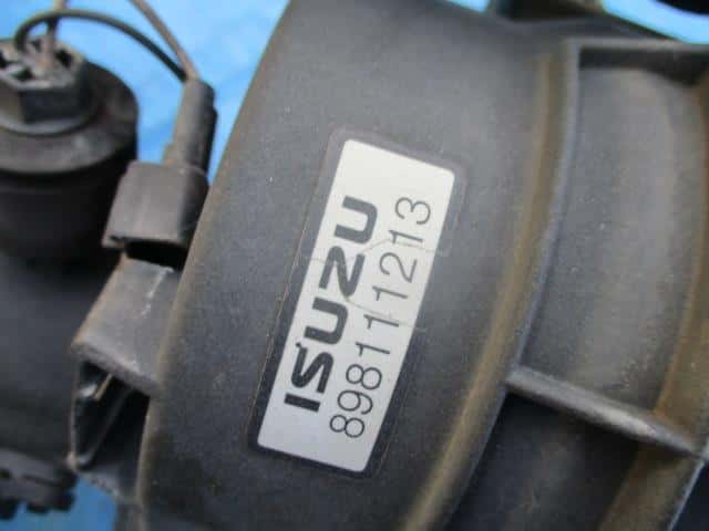 [Used]Air Cleaner Assembly ISUZU 2012 SKG-NKR85A 898111213 - BE FORWARD ...