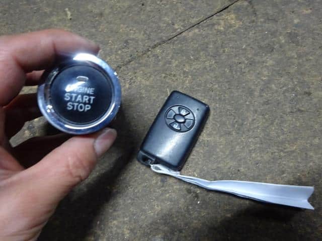 [Used]Keyless Entry Remote Control Key TOYOTA Corolla Fielder 2008 DBA ...