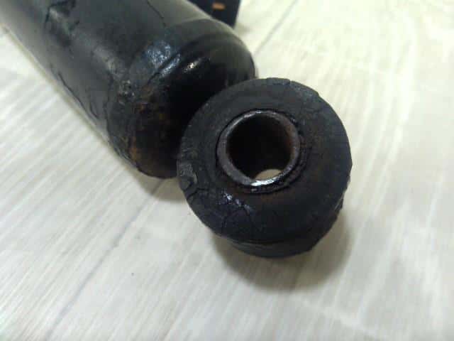 [Used]Front Left Shock Absorber MITSUBISHI Pajero 1997 KD-V46WG ...
