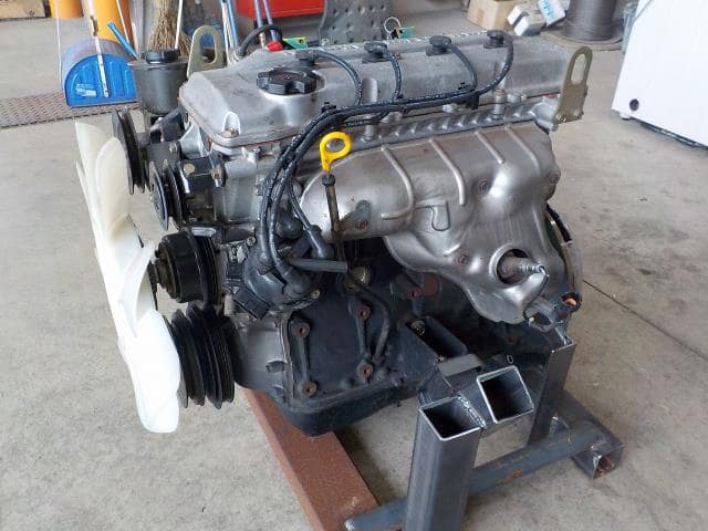 [Used]KA20DE Engine NISSAN Atlas 1999 GE-SH2F23 101025T551 - BE FORWARD ...