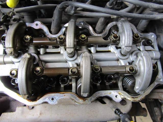[Used]VG20E Engine NISSAN Cedric 1993 E-Y31 101020P000 - BE FORWARD ...