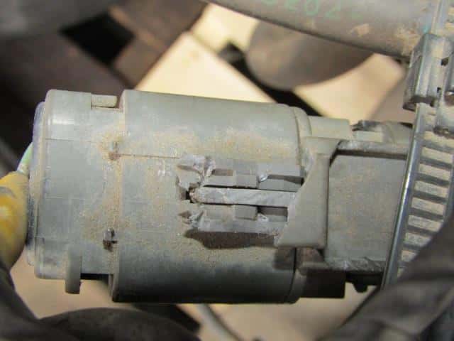 [Used]VG20E Engine NISSAN Cedric 1993 E-Y31 101020P000 - BE FORWARD ...