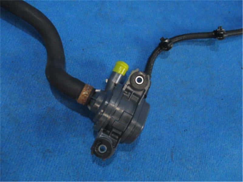 [Used]Coolant Reservoir Tank TOYOTA C-HR 2017 DBA-NGX50 1647528140 - BE ...