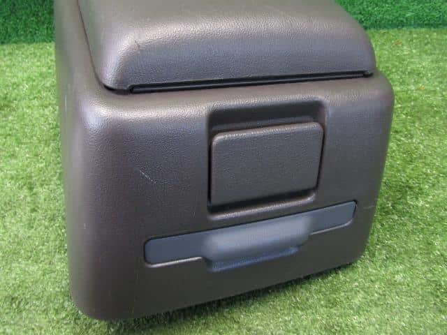 [Used]Console Box TOYOTA Hiace 2000 KH-KZH100G - BE FORWARD Auto Parts