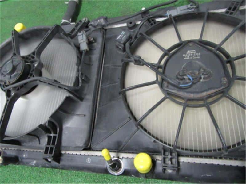 [Used]Radiator HONDA Mobilio Spike 2005 CBA-GK1 19010RFA901 - BE ...