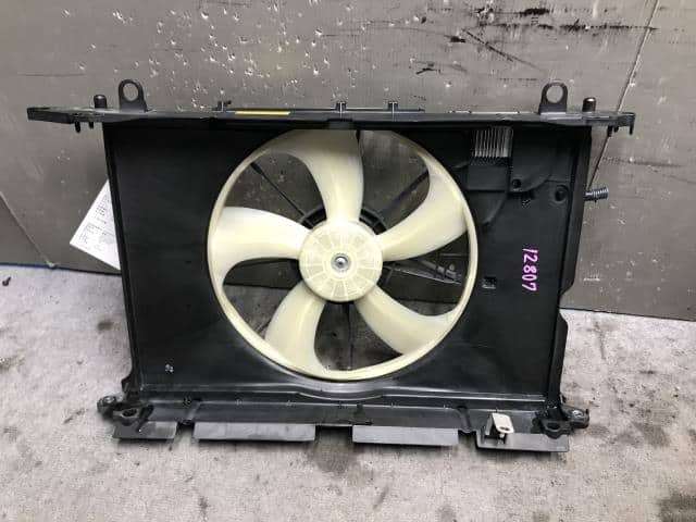[Used]Radiator Cooling Fan TOYOTA Corolla Fielder 2006 DBA-NZE144G ...