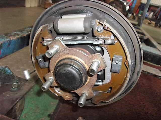 [Used]Rear Axle Beam Assembly MITSUBISHI Delica D2 2012 DBA-MB15S - BE ...