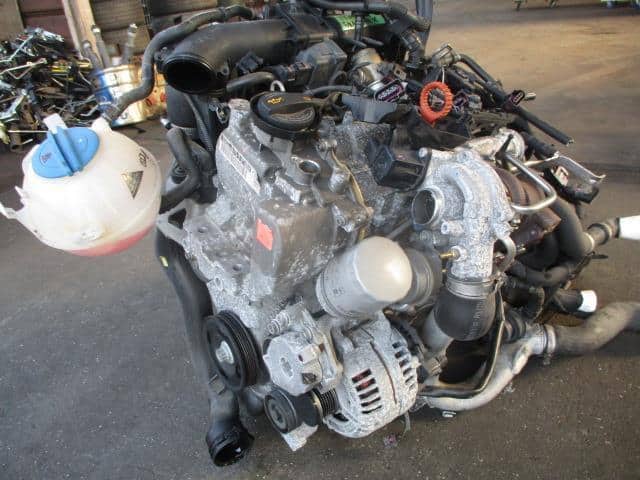 [Used]VW Golf ABA-1KCAV Engine ASSY - BE FORWARD Auto Parts