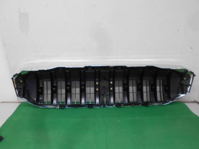 [Used]Radiator Grille SUZUKI SX4 2017 DBA-YA22S 7174064R01C48 - BE ...