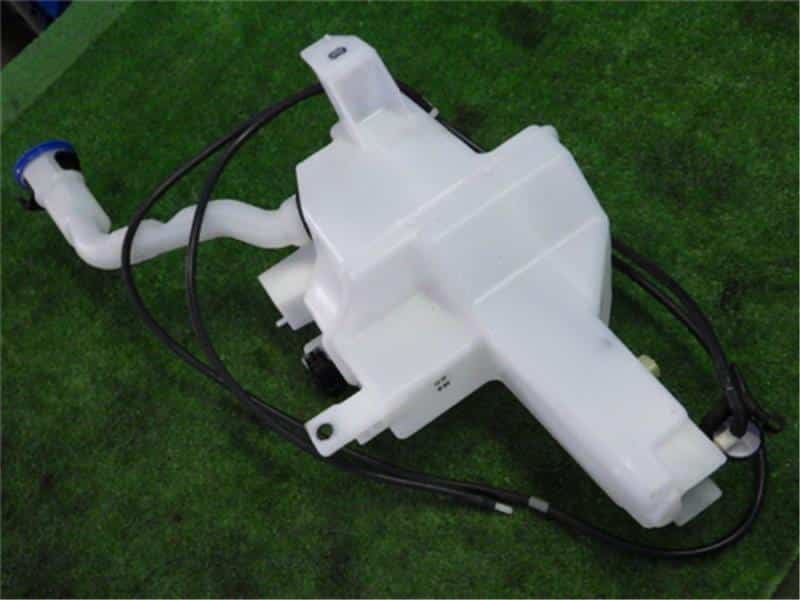 [Used]Windshield Washer Reservoir Tank MAZDA CX-3 2017 LDA-DK5FW ...