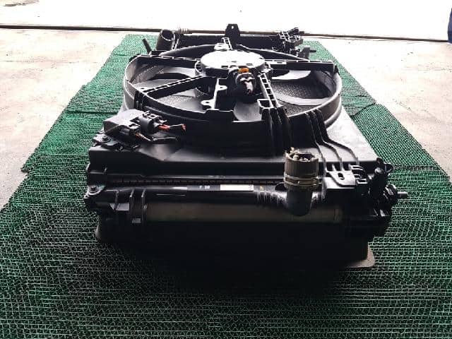 [Used] Radiator Renault Samsung SM6 2016 214107462R - BE FORWARD Auto Parts