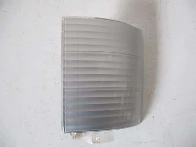 [Used]Right Side Marker Light Mitsubishi Fuso 2014 TKG-FEA20 MK580530 ...