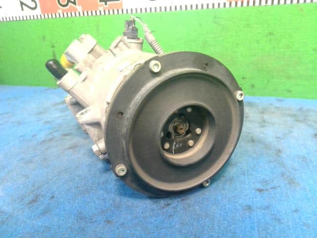 [Used]A/C Compressor TOYOTA Camry 2006 DBA-ACV45 8831033250 - BE ...