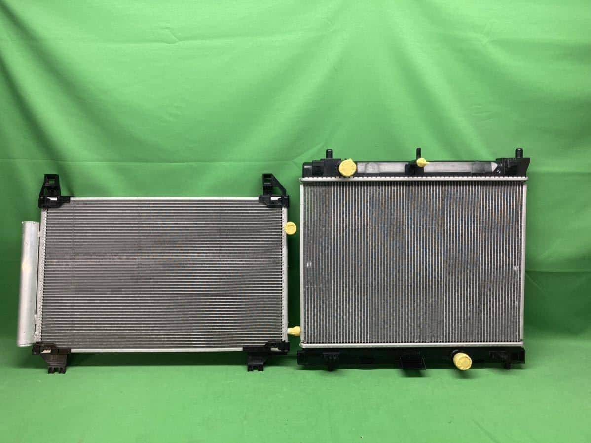 [Used]The 16400-21381 88460-12600 which has some Toyota Succeed 160 ...