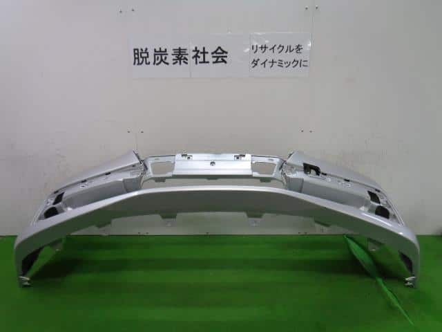 [Used]Front Bumper TOYOTA Crown 2012 DBA-GRS210 5211930E20B0 - BE ...