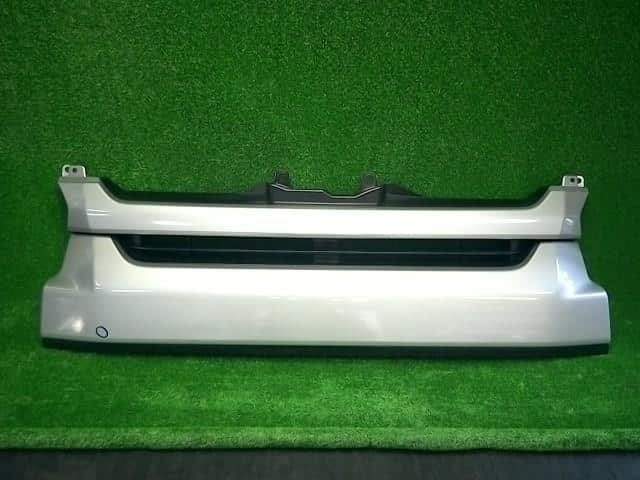 [Used]Radiator Grille TOYOTA Hiace 2019 QDF-GDH221K 5311226100 ...