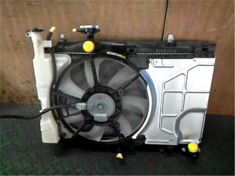 [Used]Radiator TOYOTA Sienta 2018 DBA-NSP170G - BE FORWARD Auto Parts