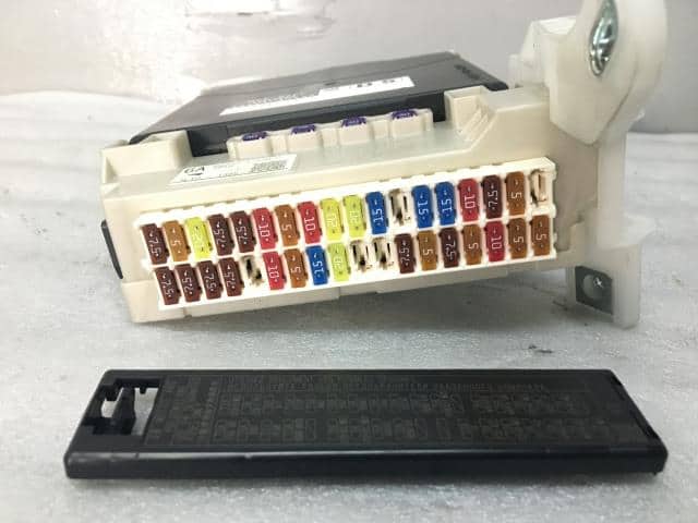 [Used]Fuse Box TOYOTA Prius 2015 ZVW50 - BE FORWARD Auto Parts