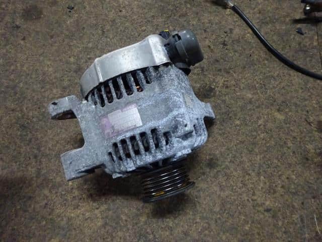 [Used]Alternator TOYOTA Vitz 2008 DBA-SCP90 2706023130 - BE FORWARD ...
