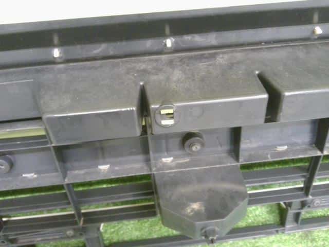 [Used]Radiator Grille ISUZU Forward 2015 TKG-FRR90T2 8982508431 - BE ...
