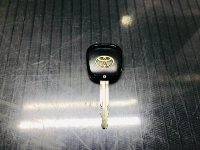 [Used]Keyless Entry Remote Control Key TOYOTA Probox 2012 DBE-NCP55V ...