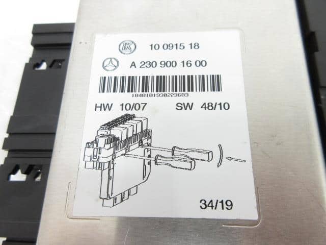 [Used]Fuse Box MERCEDES-BENZ Benz sl class 2003 GH-230475 A2309001600 ...