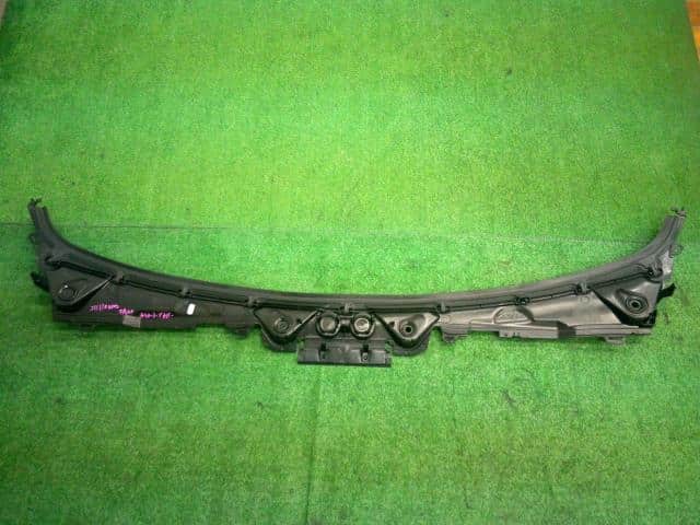 [Used]Cowl Top Panel BMW 3 Series 2011 DBA-3A20 51717258178 - BE ...