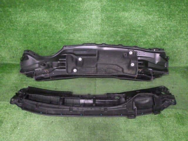 [Used]Cowl Top Panel TOYOTA Prius Alpha 2012 DAA-ZVW41W 5570847150 - BE ...