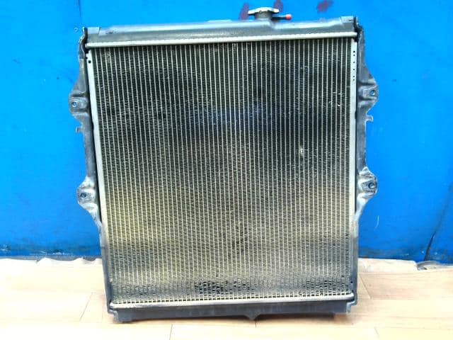 [Used]Radiator TOYOTA Hilux 2002 KF-LN167 164005B610 - BE FORWARD Auto ...