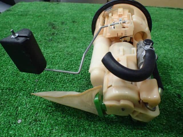 [Used]Fuel Pump TOYOTA Alphard 2005 DBA-ANH15W 2322128020 - BE FORWARD ...