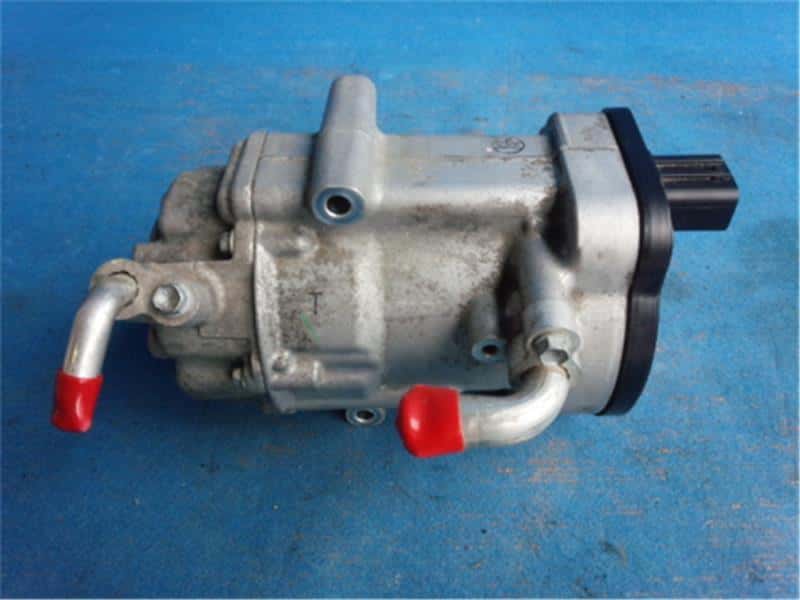 [Used]A/C Compressor TOYOTA Camry 2017 DAA-AXVH70 8837033040 - BE ...