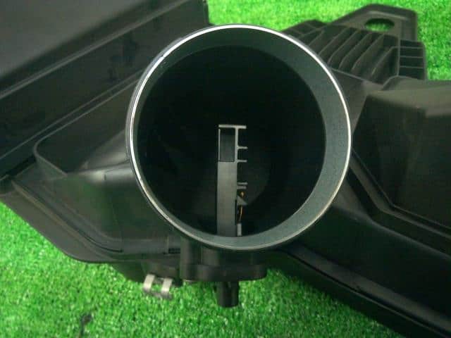 [Used]Air Cleaner Assembly BMW 3 Series 2014 LDA-3D20 13718511655 - BE ...