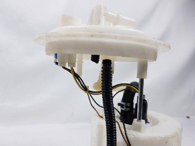 [Used] Fuel Pump KIA Carnival 2015 31110 A9900 - BE FORWARD Auto Parts