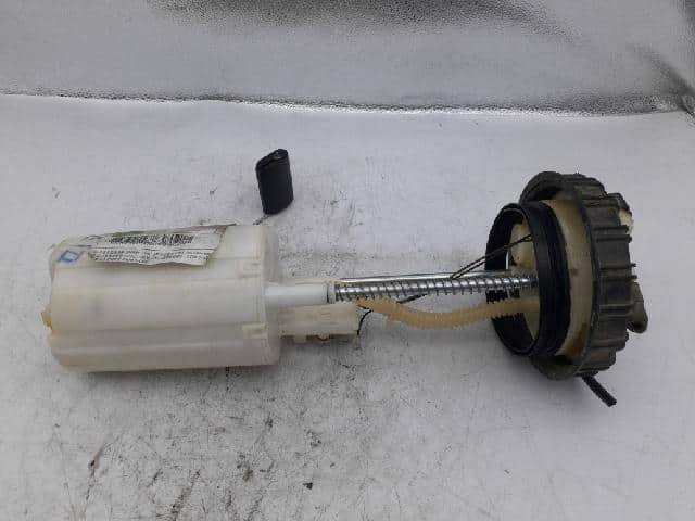 [Used] Fuel Pump HYUNDAI Porter2 2010 31102-4F000 - BE FORWARD Auto Parts