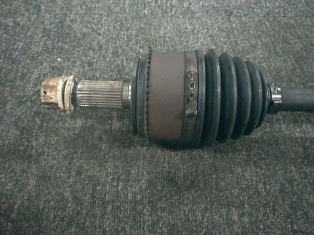 [Used]Front Right Drive Shaft MITSUBISHI Pajero 2001 TA-V75W MR453384 ...