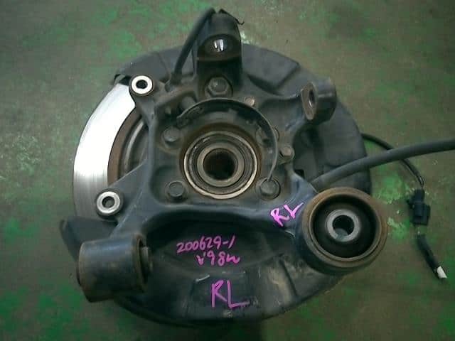 [Used]Rear Left Knuckle Hub Assembly MITSUBISHI Pajero 2012 LDA-V98W ...
