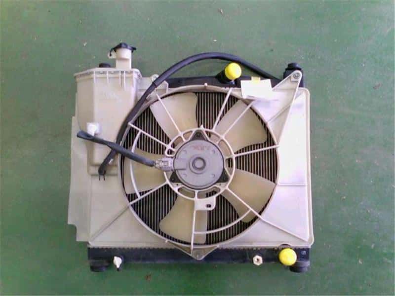 [Used]Radiator TOYOTA Sienta 2005 DBA-NCP81G 1640021220 - BE FORWARD ...