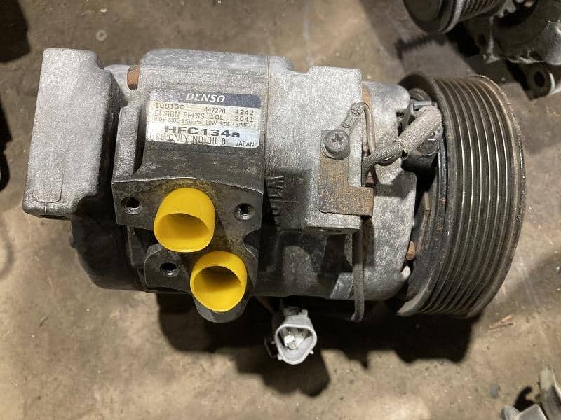 [Used]A/C Compressor TOYOTA Hiace Van 2009 ADF-KDH206K 883102F030 - BE ...